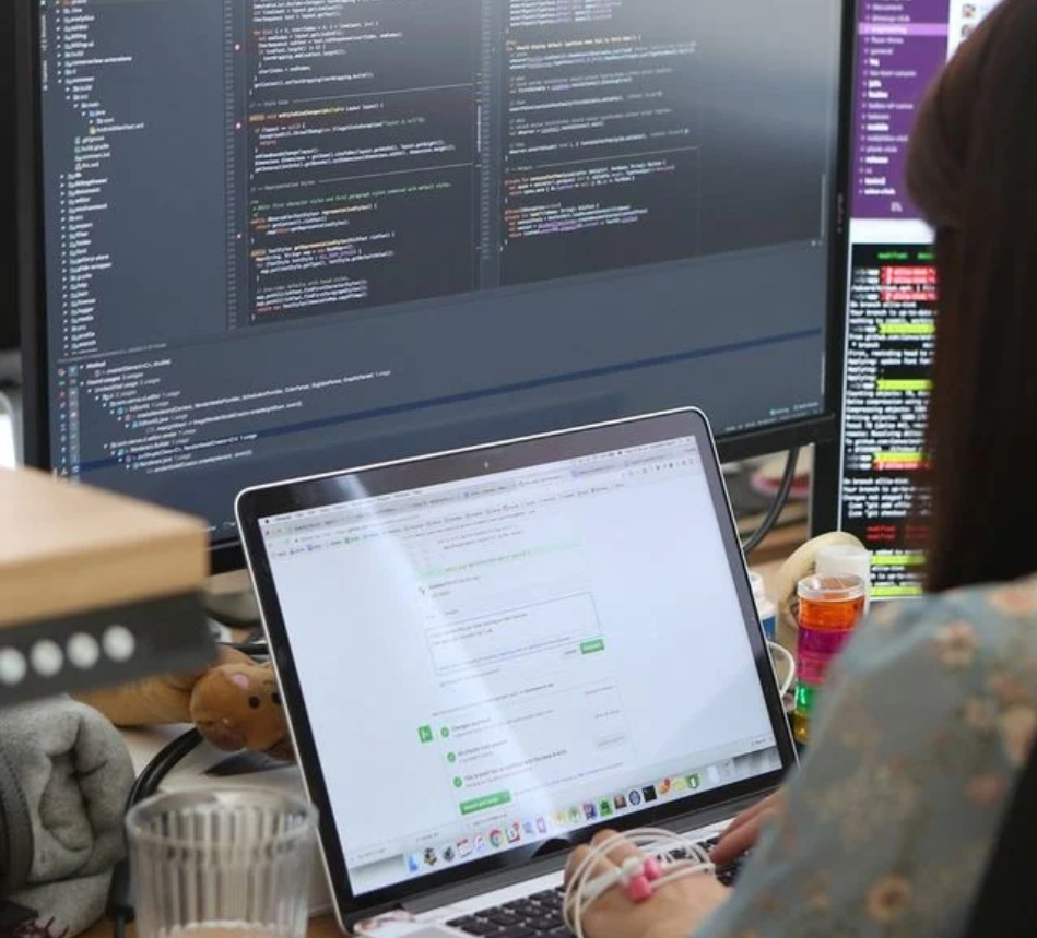 Canva seeking software engineering (frontend) intern | Faculty of ...